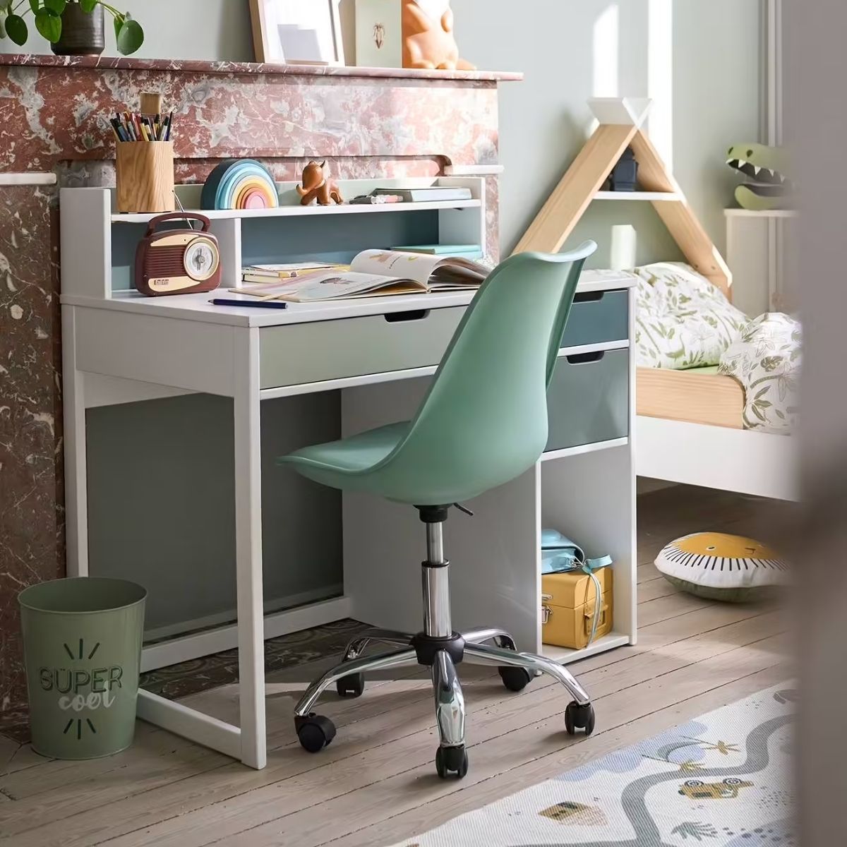 Bureau enfant VERBAUDET Super Cool vert – Bonne manière
